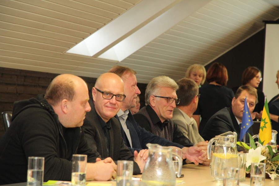 Lääne-Nigula volikogu asus juhtima Neeme Suur - Lääne Elu