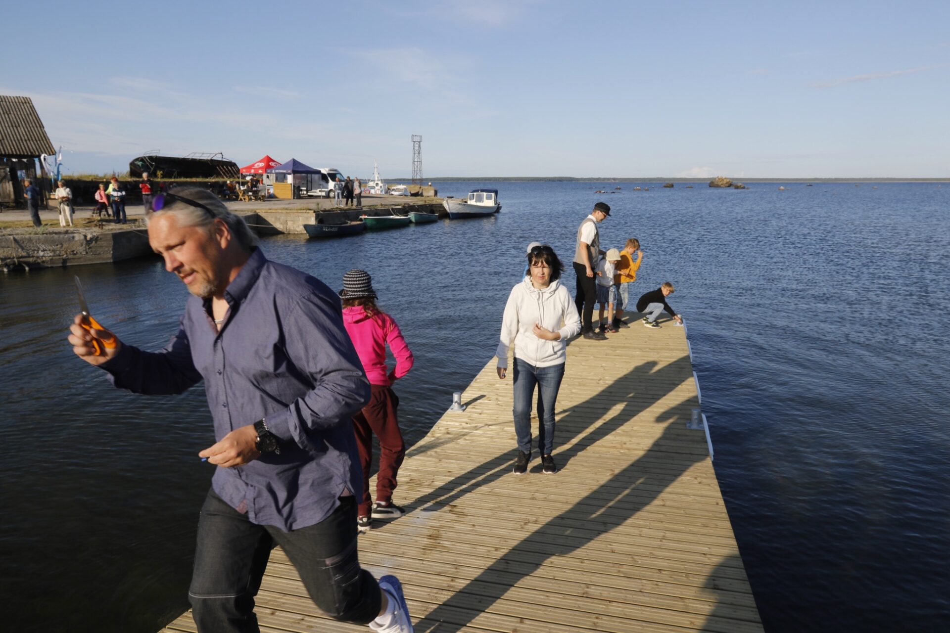Galerii: Nõva sadam sai ujuvkai - Lääne Elu