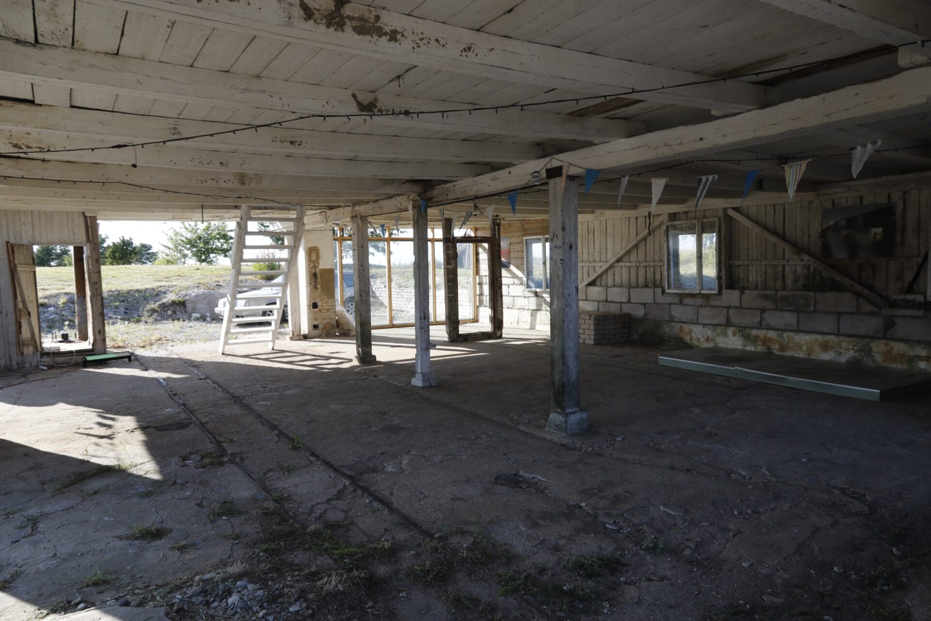 Galerii: Nõva sadam sai ujuvkai - Lääne Elu