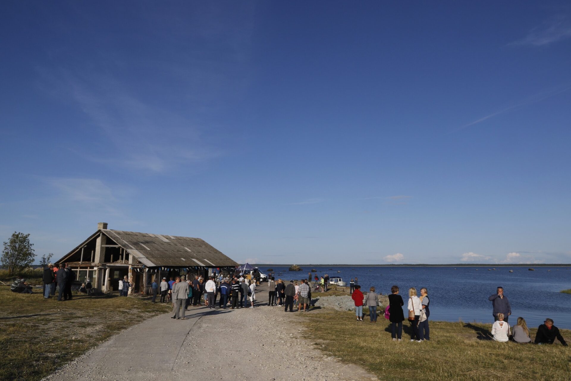 Galerii: Nõva sadam sai ujuvkai - Lääne Elu