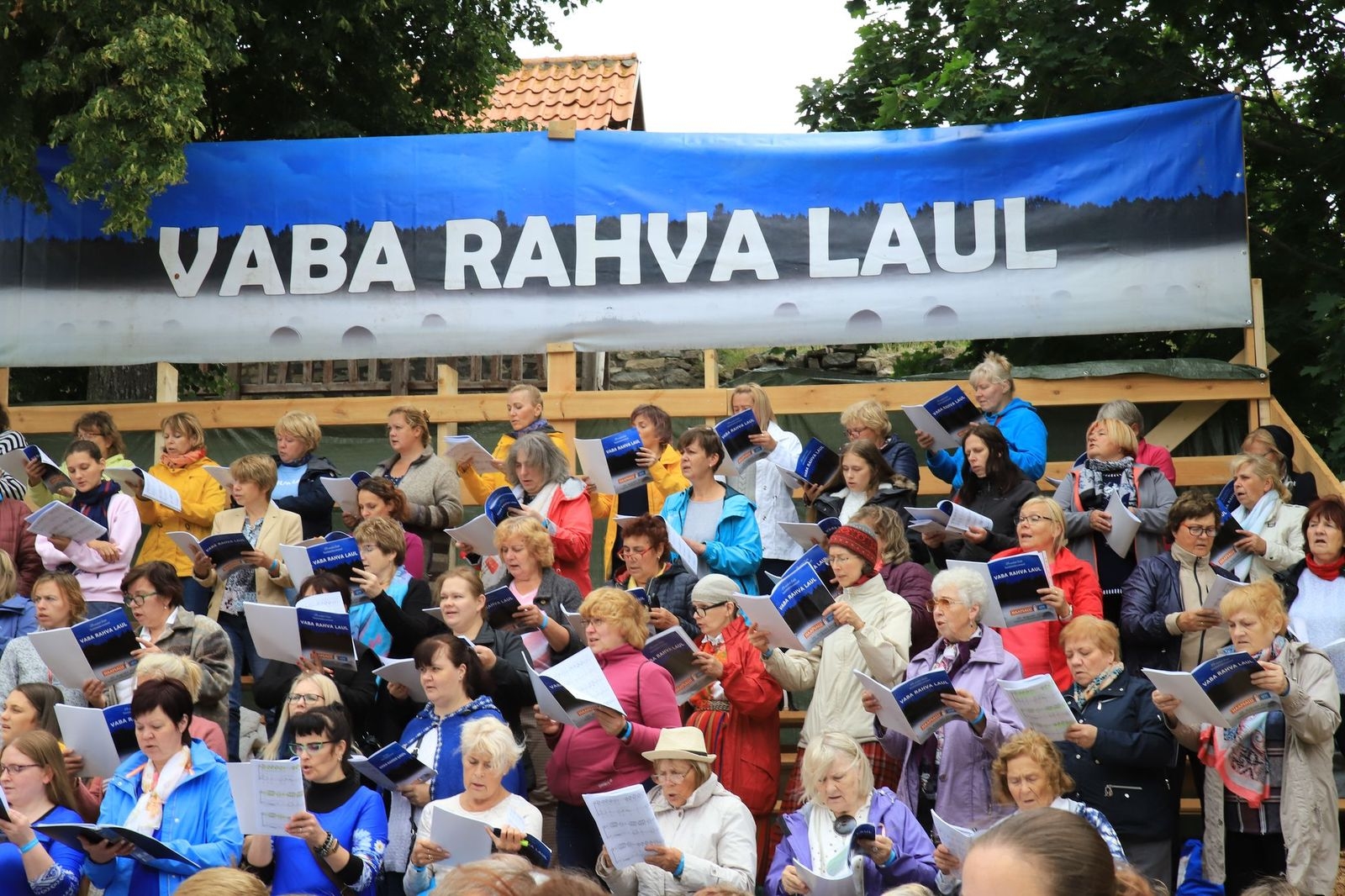 Galerii: "Vaba rahva laul" Haapsalu piiskopilinnuses - Lääne Elu